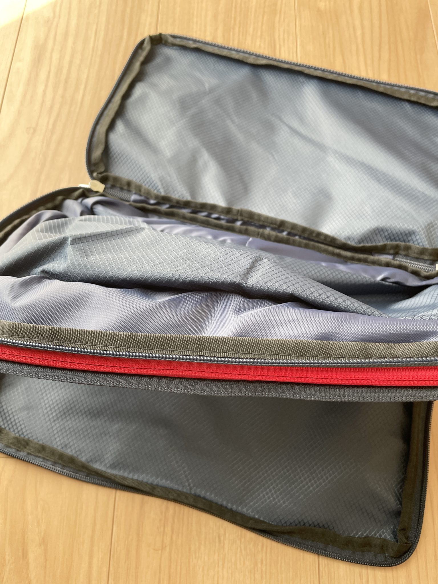 じゃらんでも紹介!【LIXIAのトラベルポーチ】旅行用におすすめ圧縮袋をレビュー サイズは3種類 | キャリエト