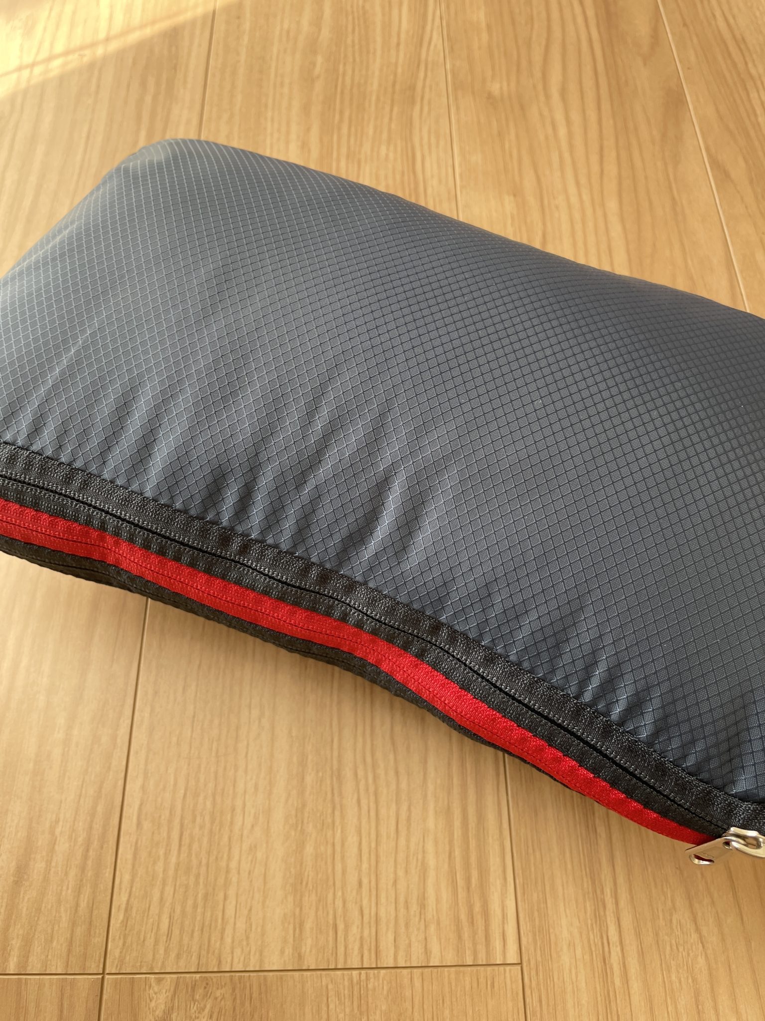 じゃらんでも紹介!【LIXIAのトラベルポーチ】旅行用におすすめ圧縮袋をレビュー サイズは3種類 | キャリエト